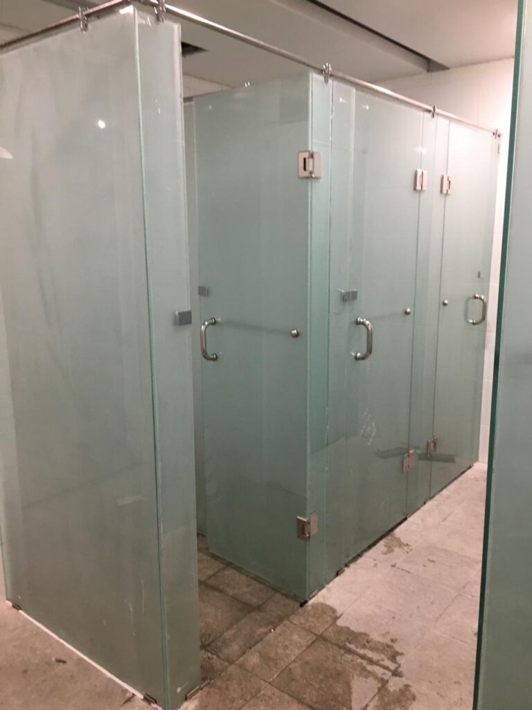 Pintu Kaca - Jual Semua Model Pintu Kaca Harga Mulai Rp. 2.2 jt